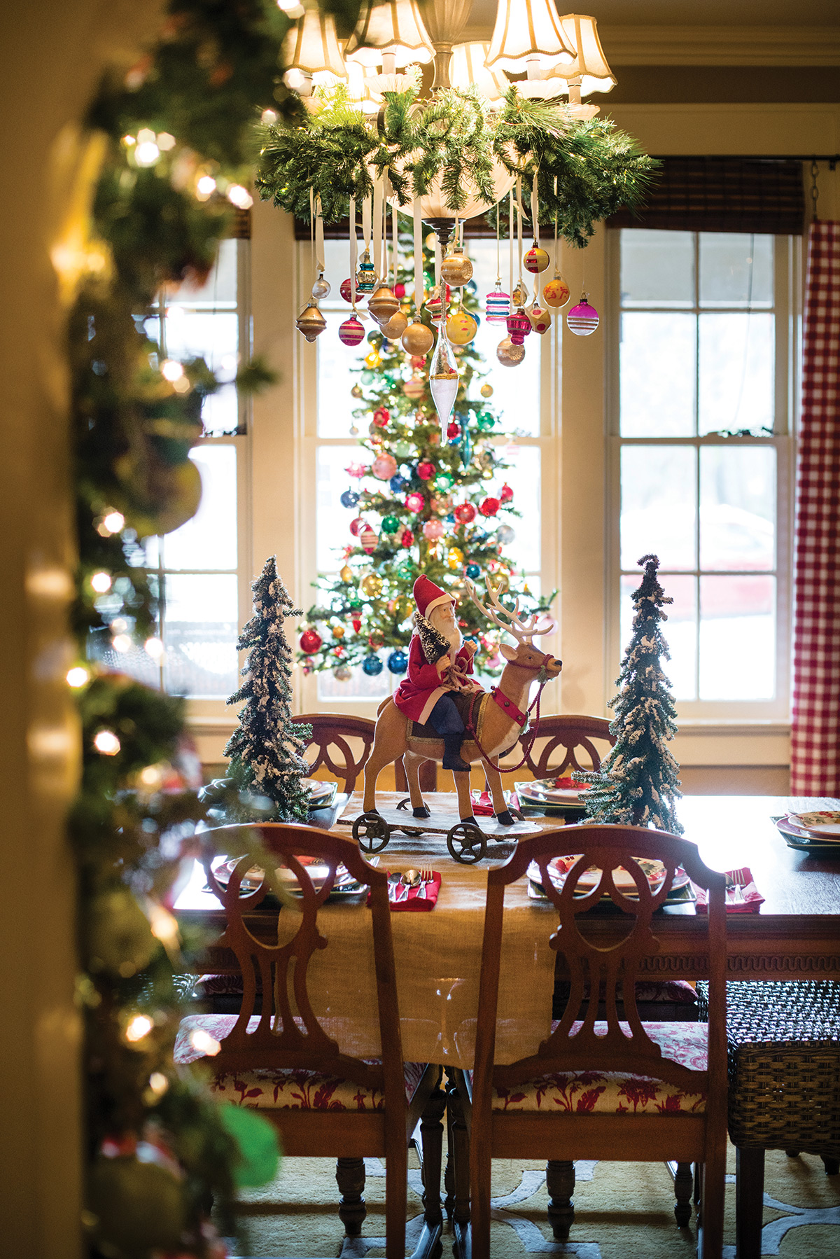 Home Tour - There's No Place Like Home for the Holidays | Jefferson ...